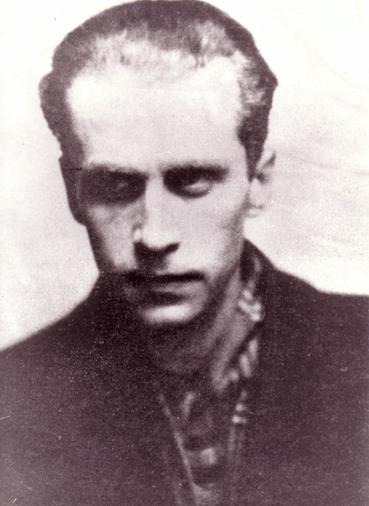 Krzysztof Kamil Baczyński – poeta i żołnierz, a może żołnierz i poeta ...